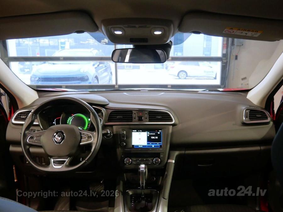 Red Renault Kadjar 2017 in Tallinn, with an engine capacity of 1.20 L and mileage of 55 thousand km for 12490 €, photo 7 on AUTOMOTO.COM.LV