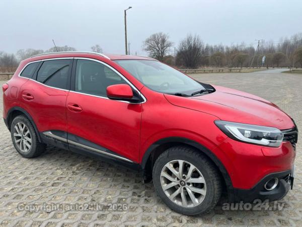 Red Renault Kadjar 2018 in Tallinn, with an engine capacity of 1.20 L and mileage of 119 thousand km for 8700 €, photo 2 on AUTOMOTO.COM.LV