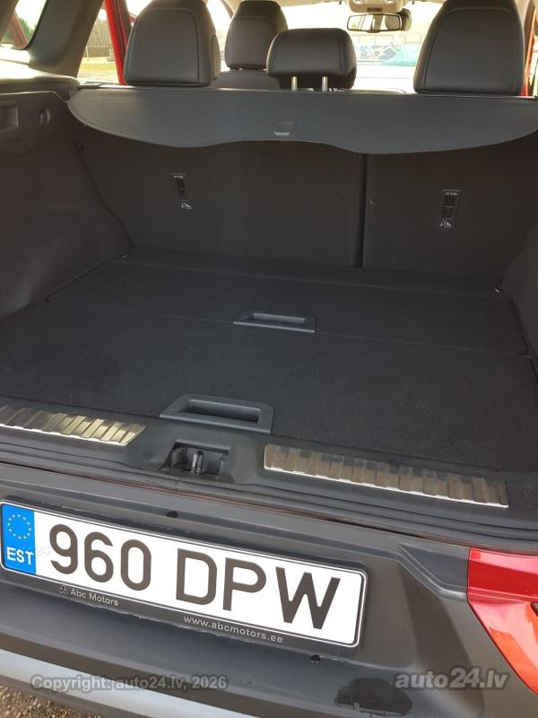 Sarkans Renault Kadjar 2020 Tallina, ar dzinēja tilpumu 1.30 L un nobraukumu 55 tūkst. km par 13900 €, foto 8 vietnē AUTOMOTO.COM.LV