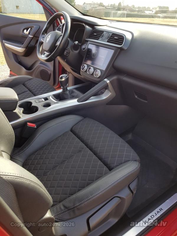 Красный Рено Kadjar 2020 в Таллин, объемом двигателя 1.30 л и пробегом 55 тыс. км за 13900 €, фото 4 на AUTOMOTO.COM.LV