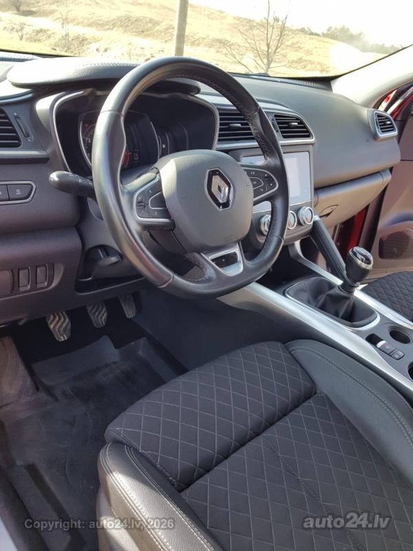 Красный Рено Kadjar 2020 в Таллин, объемом двигателя 1.30 л и пробегом 55 тыс. км за 13900 €, фото 9 на AUTOMOTO.COM.LV