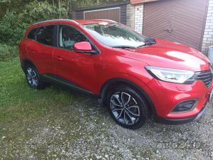 Sarkans Renault Kadjar 2020 Tallina, ar dzinēja tilpumu 1.50 L un nobraukumu 76 tūkst. km par 14900 €, foto 3 vietnē AUTOMOTO.COM.LV