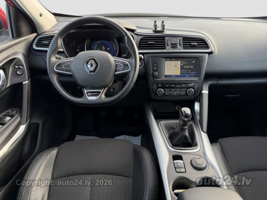 Renault Kadjar 2015 in Parnu, with an engine capacity of 1.60 L and mileage of 149 thousand km for 9990 €, photo 7 on AUTOMOTO.COM.LV