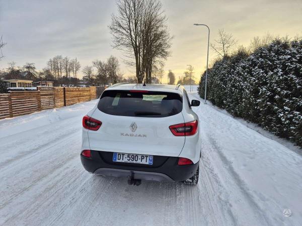 Balts Renault Kadjar 2015 Šauļi, ar dzinēja tilpumu 1.60 L un nobraukumu 244 tūkst. km par 8350 €, foto 5 vietnē AUTOMOTO.COM.LV