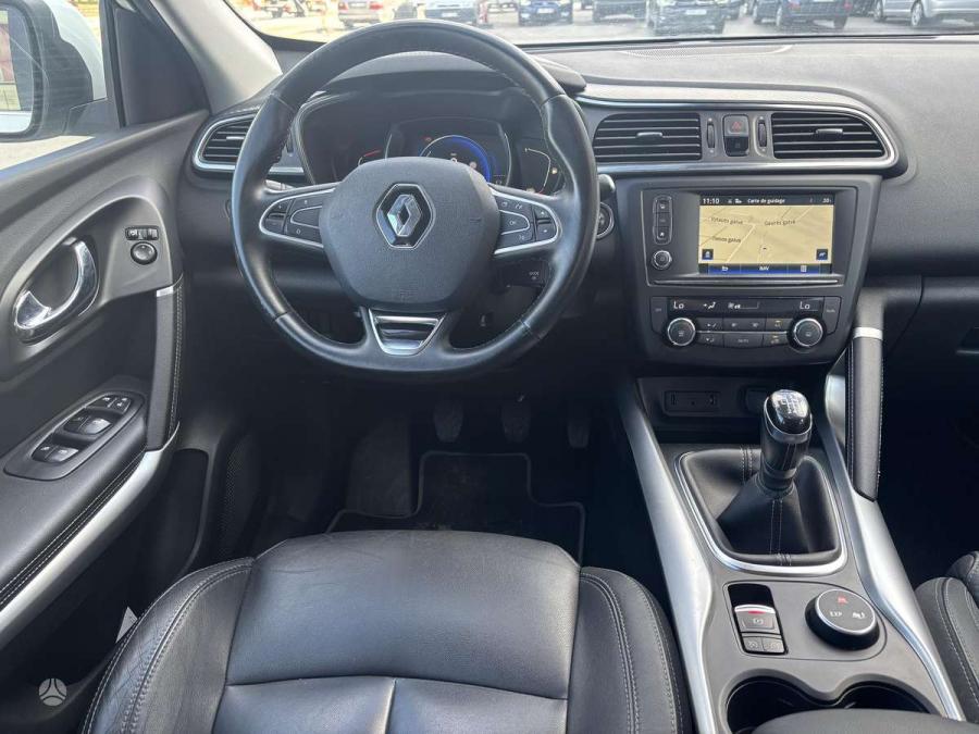 Белый Рено Kadjar 2015 в Таураге, объемом двигателя 1.60 л и пробегом 200 тыс. км за 7490 €, фото 13 на AUTOMOTO.COM.LV