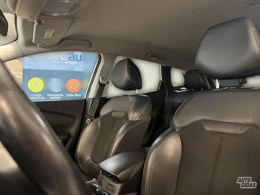 Balts Renault Kadjar 2015 Viļņa, ar dzinēja tilpumu 1.20 L un nobraukumu 121 tūkst. km par 9900 €, foto 12 vietnē AUTOMOTO.COM.LV