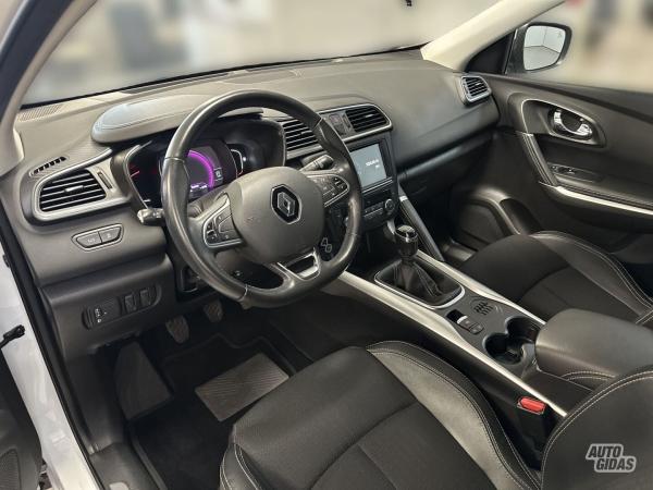 Balts Renault Kadjar 2015 Viļņa, ar dzinēja tilpumu 1.20 L un nobraukumu 121 tūkst. km par 9900 €, foto 10 vietnē AUTOMOTO.COM.LV