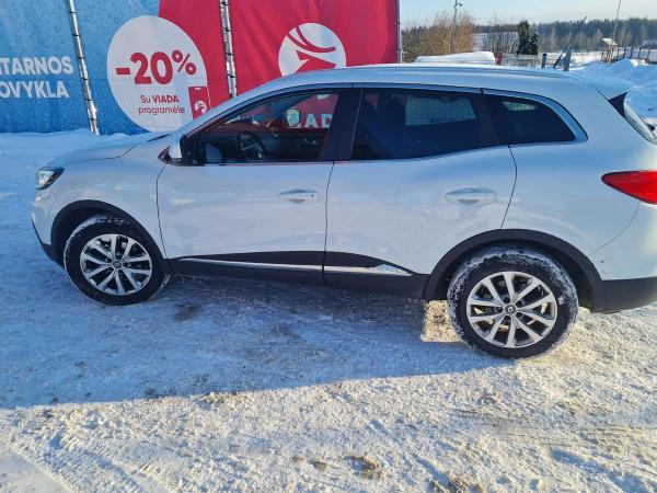 Balts Renault Kadjar 2016 Tauragė, ar dzinēja tilpumu 1.20 L un nobraukumu 145 tūkst. km par 6650 €, foto 3 vietnē AUTOMOTO.COM.LV