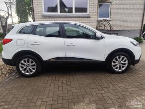 Balts Renault Kadjar 2016 Telšiai, ar dzinēja tilpumu 1.20 L un nobraukumu 209 tūkst. km par 6500 €, foto 5 vietnē AUTOMOTO.COM.LV