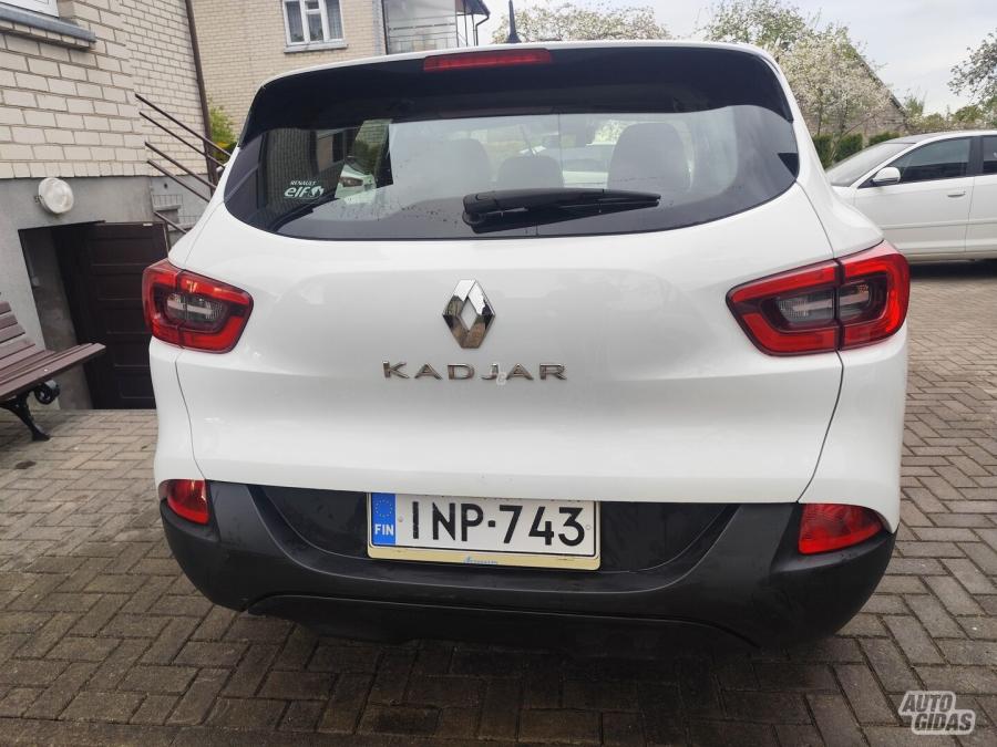Balts Renault Kadjar 2016 Telšiai, ar dzinēja tilpumu 1.20 L un nobraukumu 209 tūkst. km par 6500 €, foto 6 vietnē AUTOMOTO.COM.LV