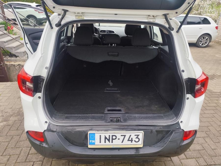 Balts Renault Kadjar 2016 Telšiai, ar dzinēja tilpumu 1.20 L un nobraukumu 209 tūkst. km par 6500 €, foto 16 vietnē AUTOMOTO.COM.LV