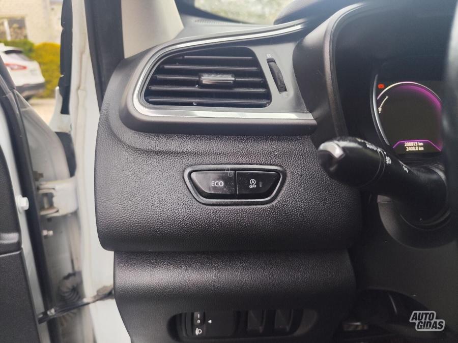 Balts Renault Kadjar 2016 Telšiai, ar dzinēja tilpumu 1.20 L un nobraukumu 209 tūkst. km par 6500 €, foto 22 vietnē AUTOMOTO.COM.LV