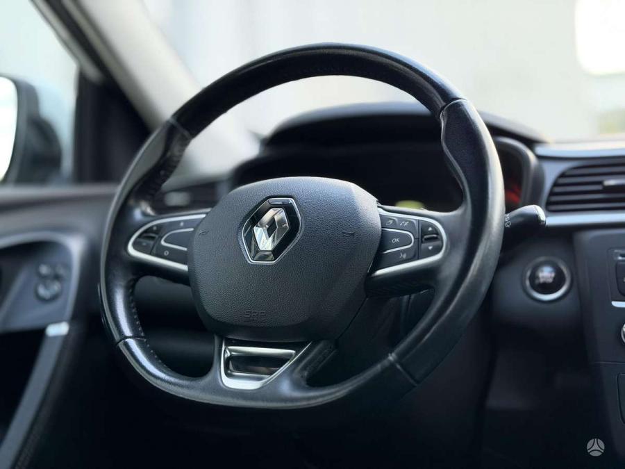 Balts Renault Kadjar 2016 Viļņa, ar dzinēja tilpumu 1.46 L un nobraukumu 276 tūkst. km par 6600 €, foto 11 vietnē AUTOMOTO.COM.LV