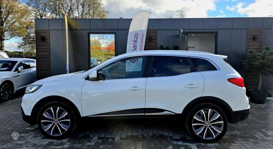 White Renault Kadjar 2016 in Taurage, with an engine capacity of 1.20 L and mileage of 172 thousand km for 6200 €, photo 6 on AUTOMOTO.COM.LV