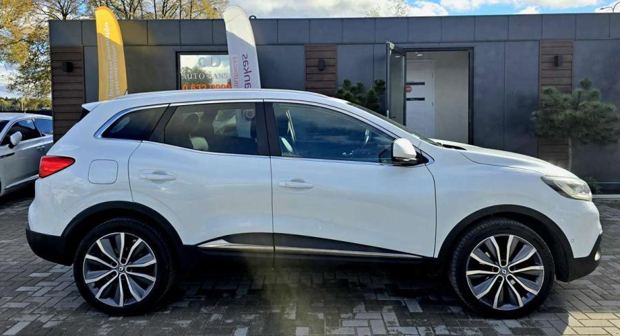 White Renault Kadjar 2016 in Taurage, with an engine capacity of 1.20 L and mileage of 172 thousand km for 6200 €, photo 7 on AUTOMOTO.COM.LV