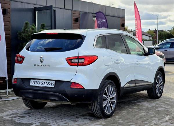Renault Kadjar 2016 in Taurage on AUTOMOTO.COM.LV White Renault Kadjar 2016 in Taurage, with an engine capacity of 1.20 L and mileage of 172 thousand km for 6200 €, photo 9 on AUTOMOTO.COM.LV