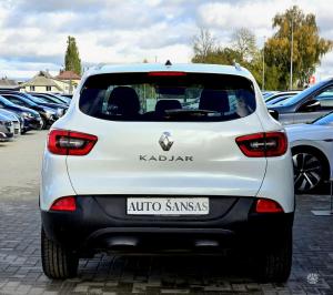 White Renault Kadjar 2016 in Taurage, with an engine capacity of 1.20 L and mileage of 172 thousand km for 6200 €, photo 10 on AUTOMOTO.COM.LV