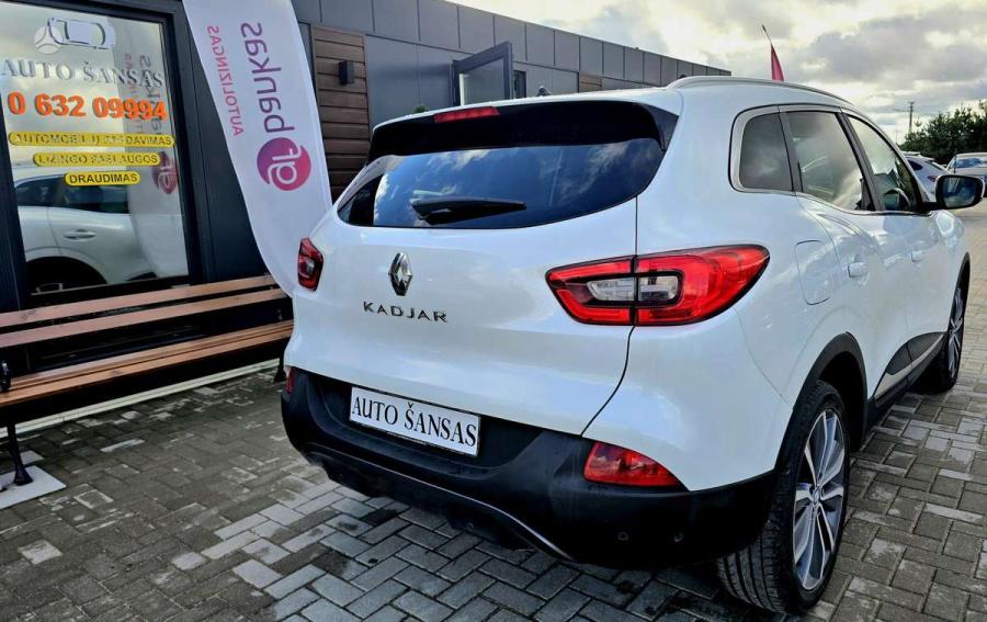 White Renault Kadjar 2016 in Taurage, with an engine capacity of 1.20 L and mileage of 172 thousand km for 6200 €, photo 13 on AUTOMOTO.COM.LV
