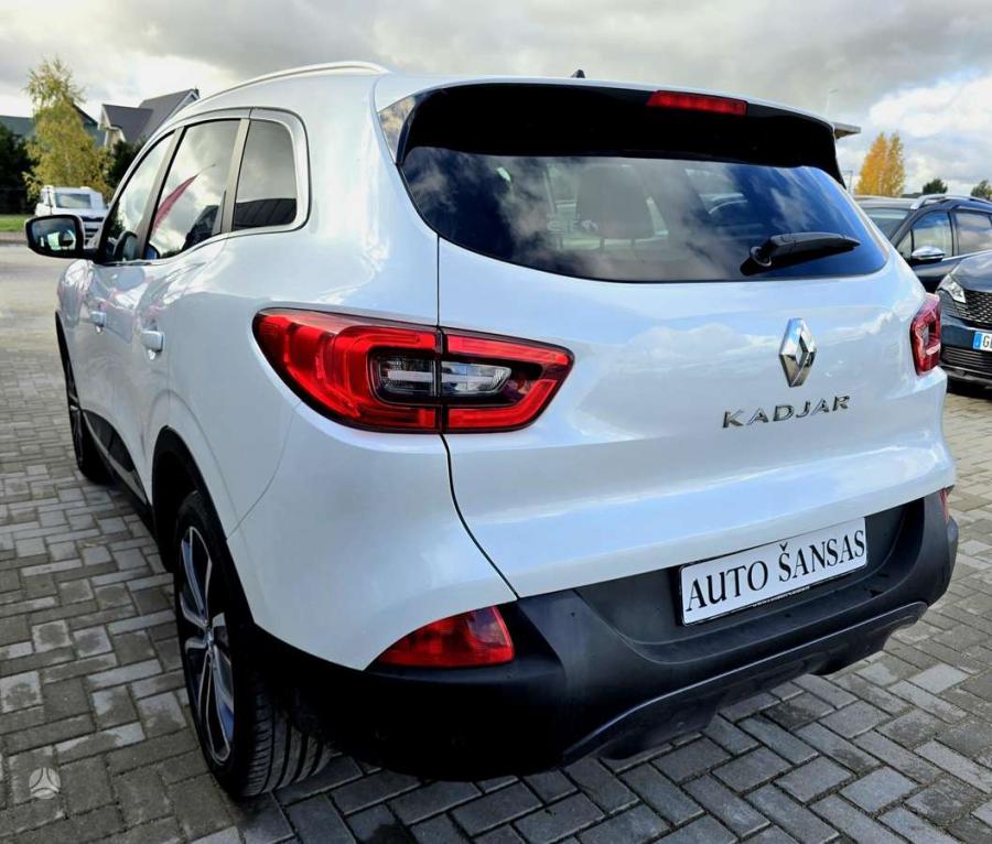 White Renault Kadjar 2016 in Taurage, with an engine capacity of 1.20 L and mileage of 172 thousand km for 6200 €, photo 14 on AUTOMOTO.COM.LV