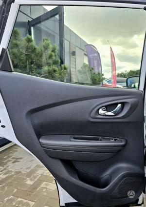White Renault Kadjar 2016 in Taurage, with an engine capacity of 1.20 L and mileage of 172 thousand km for 6200 €, photo 31 on AUTOMOTO.COM.LV