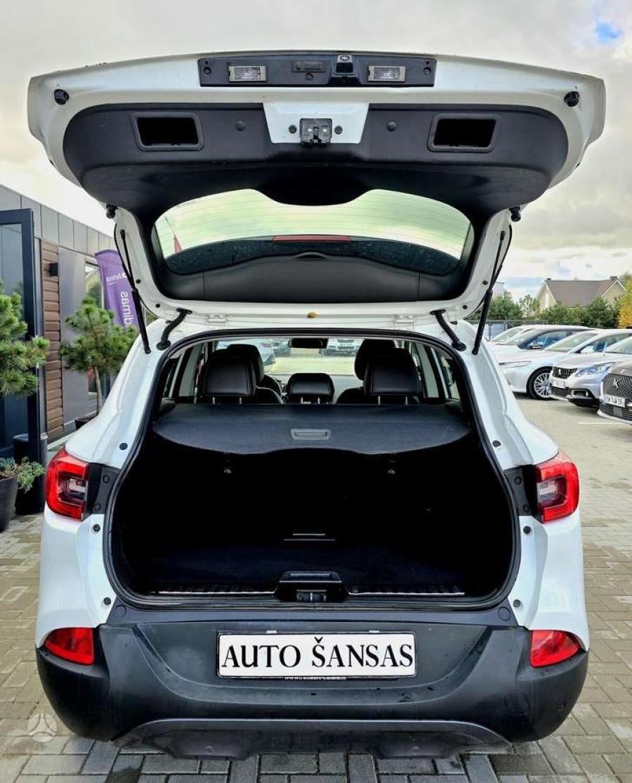 White Renault Kadjar 2016 in Taurage, with an engine capacity of 1.20 L and mileage of 172 thousand km for 6200 €, photo 33 on AUTOMOTO.COM.LV
