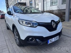 Balts Renault Kadjar 2017 Rīga, ar dzinēja tilpumu 1.50 L un nobraukumu 154 tūkst. km par 13500 €, foto 4 vietnē AUTOMOTO.COM.LV