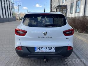 Balts Renault Kadjar 2017 Rīga, ar dzinēja tilpumu 1.50 L un nobraukumu 154 tūkst. km par 13500 €, foto 9 vietnē AUTOMOTO.COM.LV