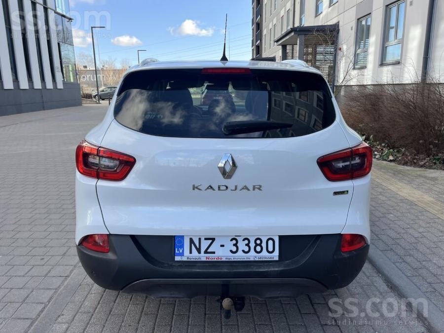 Balts Renault Kadjar 2017 Rīga, ar dzinēja tilpumu 1.50 L un nobraukumu 154 tūkst. km par 13500 €, foto 9 vietnē AUTOMOTO.COM.LV
