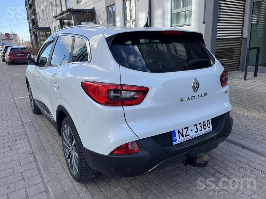 Balts Renault Kadjar 2017 Rīga, ar dzinēja tilpumu 1.50 L un nobraukumu 154 tūkst. km par 13500 €, foto 10 vietnē AUTOMOTO.COM.LV