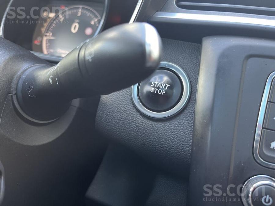 Balts Renault Kadjar 2017 Rīga, ar dzinēja tilpumu 1.50 L un nobraukumu 154 tūkst. km par 13500 €, foto 15 vietnē AUTOMOTO.COM.LV