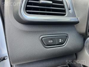 Balts Renault Kadjar 2017 Rīga, ar dzinēja tilpumu 1.50 L un nobraukumu 154 tūkst. km par 13500 €, foto 20 vietnē AUTOMOTO.COM.LV