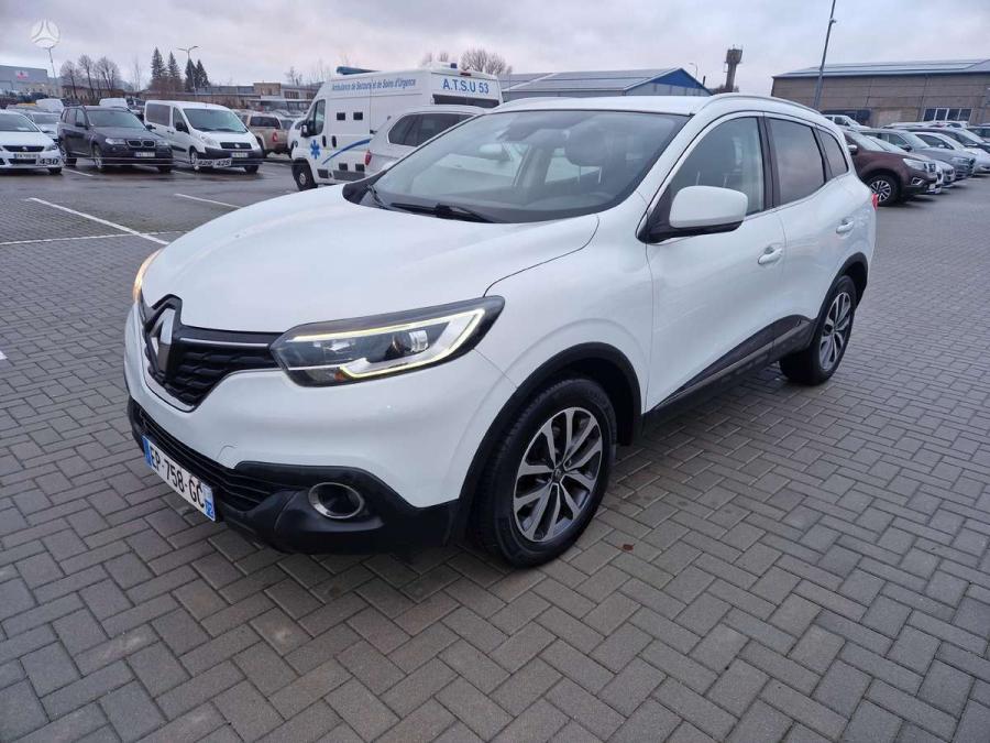 Balts Renault Kadjar 2017 Tauragė, ar dzinēja tilpumu 1.20 L un nobraukumu 136 tūkst. km par 7900 €, foto 1 vietnē AUTOMOTO.COM.LV