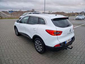 Balts Renault Kadjar 2017 Tauragė, ar dzinēja tilpumu 1.20 L un nobraukumu 136 tūkst. km par 7900 €, foto 4 vietnē AUTOMOTO.COM.LV
