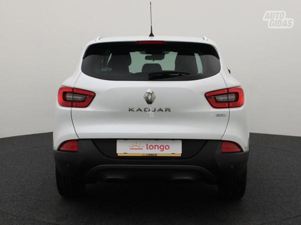 White Renault Kadjar 2017 in Vilnius, with an engine capacity of 1.50 L and mileage of 199 thousand km for 11399 €, photo 5 on AUTOMOTO.COM.LV