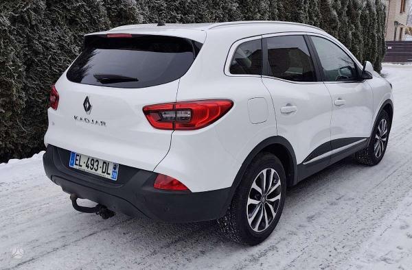 Balts Renault Kadjar 2017 Marijampole, ar dzinēja tilpumu 1.20 L un nobraukumu 82 tūkst. km par 7400 €, foto 4 vietnē AUTOMOTO.COM.LV