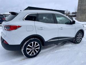 Balts Renault Kadjar 2017 Tauragė, ar dzinēja tilpumu 1.20 L un nobraukumu 88 tūkst. km par 8500 €, foto 4 vietnē AUTOMOTO.COM.LV
