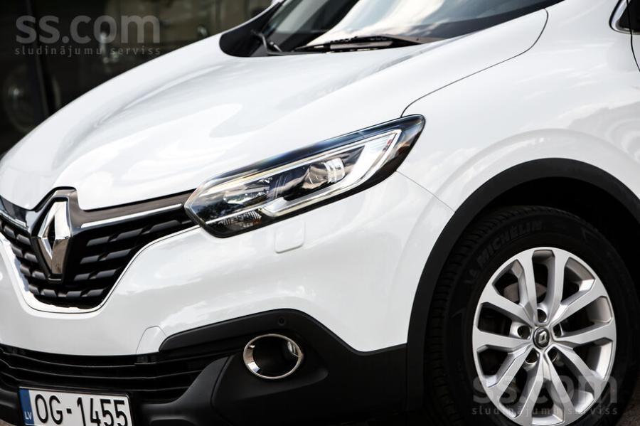Balts Renault Kadjar 2017 Jelgava, ar dzinēja tilpumu 1.20 L un nobraukumu 0 tūkst. km par 10999 €, foto 4 vietnē AUTOMOTO.COM.LV