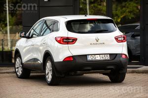Balts Renault Kadjar 2017 Jelgava, ar dzinēja tilpumu 1.20 L un nobraukumu 0 tūkst. km par 10999 €, foto 10 vietnē AUTOMOTO.COM.LV