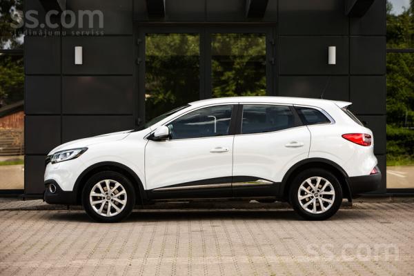 Balts Renault Kadjar 2017 Jelgava, ar dzinēja tilpumu 1.20 L un nobraukumu 0 tūkst. km par 10999 €, foto 10 vietnē AUTOMOTO.COM.LV