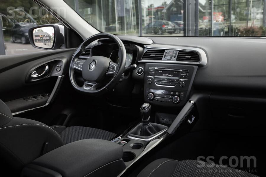 Balts Renault Kadjar 2017 Jelgava, ar dzinēja tilpumu 1.20 L un nobraukumu 0 tūkst. km par 10999 €, foto 12 vietnē AUTOMOTO.COM.LV