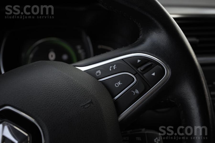 Balts Renault Kadjar 2017 Jelgava, ar dzinēja tilpumu 1.20 L un nobraukumu 0 tūkst. km par 10999 €, foto 24 vietnē AUTOMOTO.COM.LV