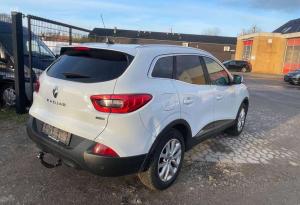 White Renault Kadjar 2018 in Marijampole, with an engine capacity of 1.46 L and mileage of 330 thousand km for 7400 €, photo 3 on AUTOMOTO.COM.LV