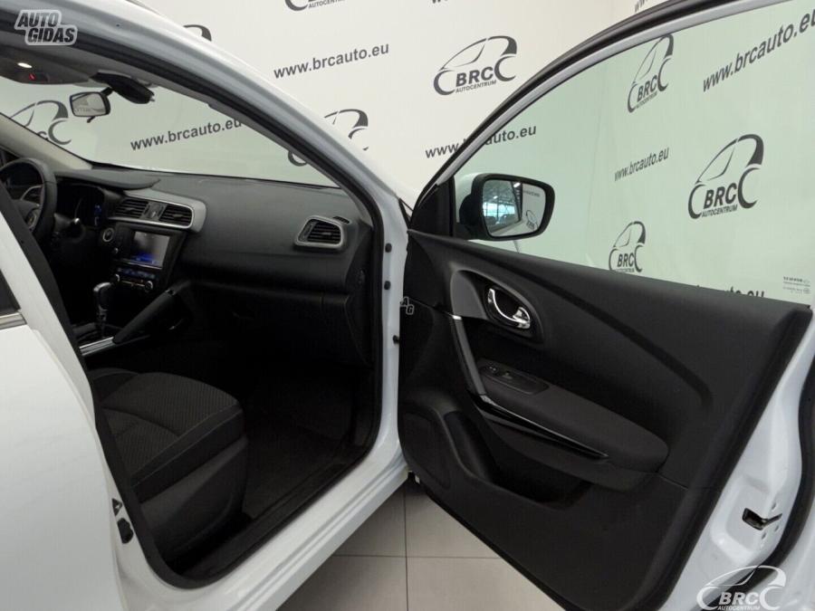 White Renault Kadjar 2018 in Avizieniai, with an engine capacity of 1.20 L and mileage of 101 thousand km for 11500 €, photo 9 on AUTOMOTO.COM.LV