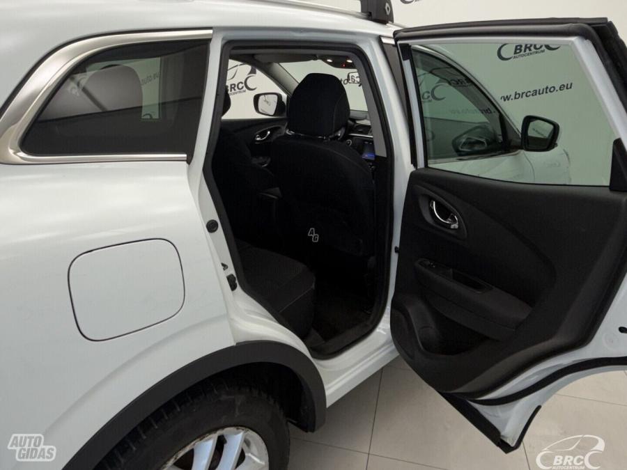 White Renault Kadjar 2018 in Avizieniai, with an engine capacity of 1.20 L and mileage of 101 thousand km for 11500 €, photo 13 on AUTOMOTO.COM.LV
