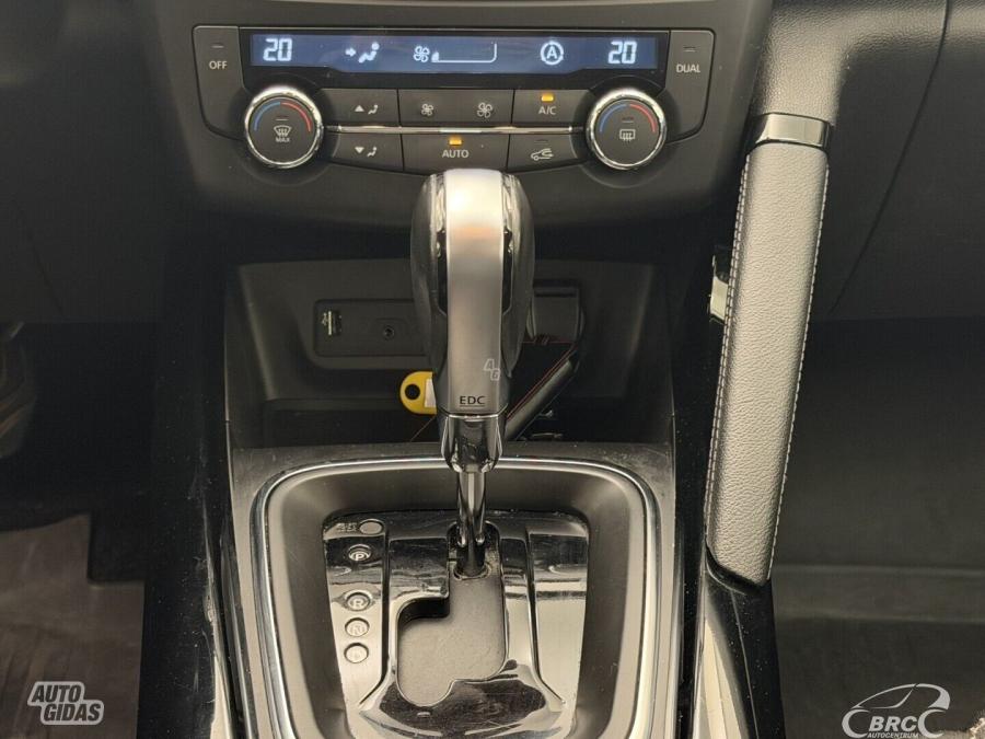 White Renault Kadjar 2018 in Avizieniai, with an engine capacity of 1.20 L and mileage of 101 thousand km for 11500 €, photo 17 on AUTOMOTO.COM.LV