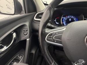 White Renault Kadjar 2018 in Avizieniai, with an engine capacity of 1.20 L and mileage of 101 thousand km for 11500 €, photo 29 on AUTOMOTO.COM.LV