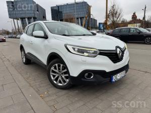 Balts Renault Kadjar 2018 Rīga, ar dzinēja tilpumu 1.20 L un nobraukumu 195 tūkst. km par 9500 €, foto  vietnē AUTOMOTO.COM.LV