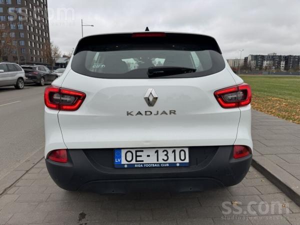 Balts Renault Kadjar 2018 Rīga, ar dzinēja tilpumu 1.20 L un nobraukumu 195 tūkst. km par 9500 €, foto 5 vietnē AUTOMOTO.COM.LV