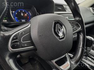 White Renault Kadjar 2018 in Riga, with an engine capacity of 1.20 L and mileage of 195 thousand km for 9500 €, photo 16 on AUTOMOTO.COM.LV