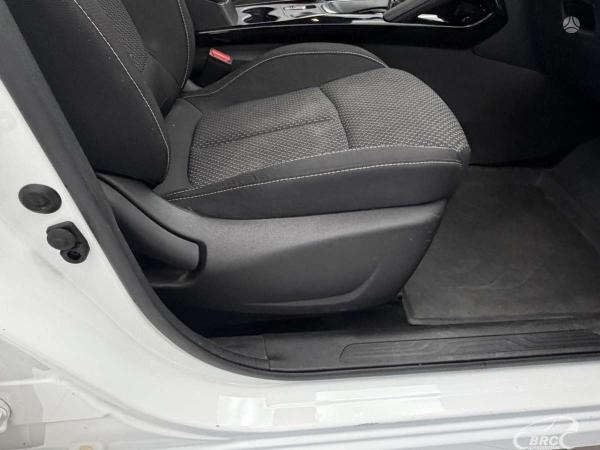 Balts Renault Kadjar 2018 Viļņa, ar dzinēja tilpumu 1.20 L un nobraukumu 101 tūkst. km par 9900 €, foto 7 vietnē AUTOMOTO.COM.LV